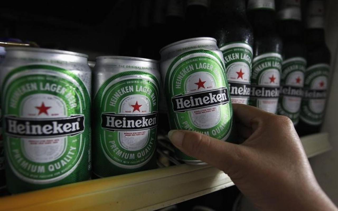 La cervecería Heineken podría los hielos para transportar vacunas ...
